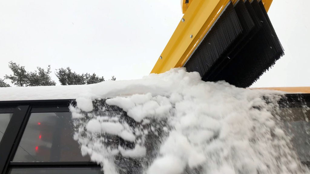Scraper Systems™ MD-12B Portable Bus Snow Scraper – Scraper Systems